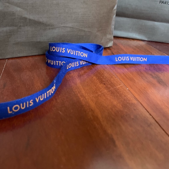 Louis Vuitton | Bags | Authentic Lv Paper Shopping Bags And Ribbon ...